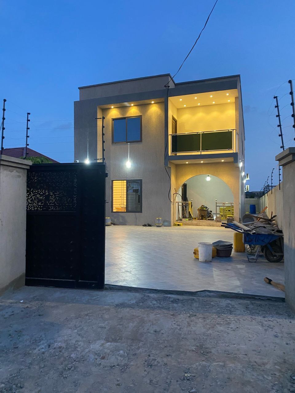 🏠 For Sale: 4-Bedroom House at Lakeside Estate, Accra - BILLCOTEY REALTY
